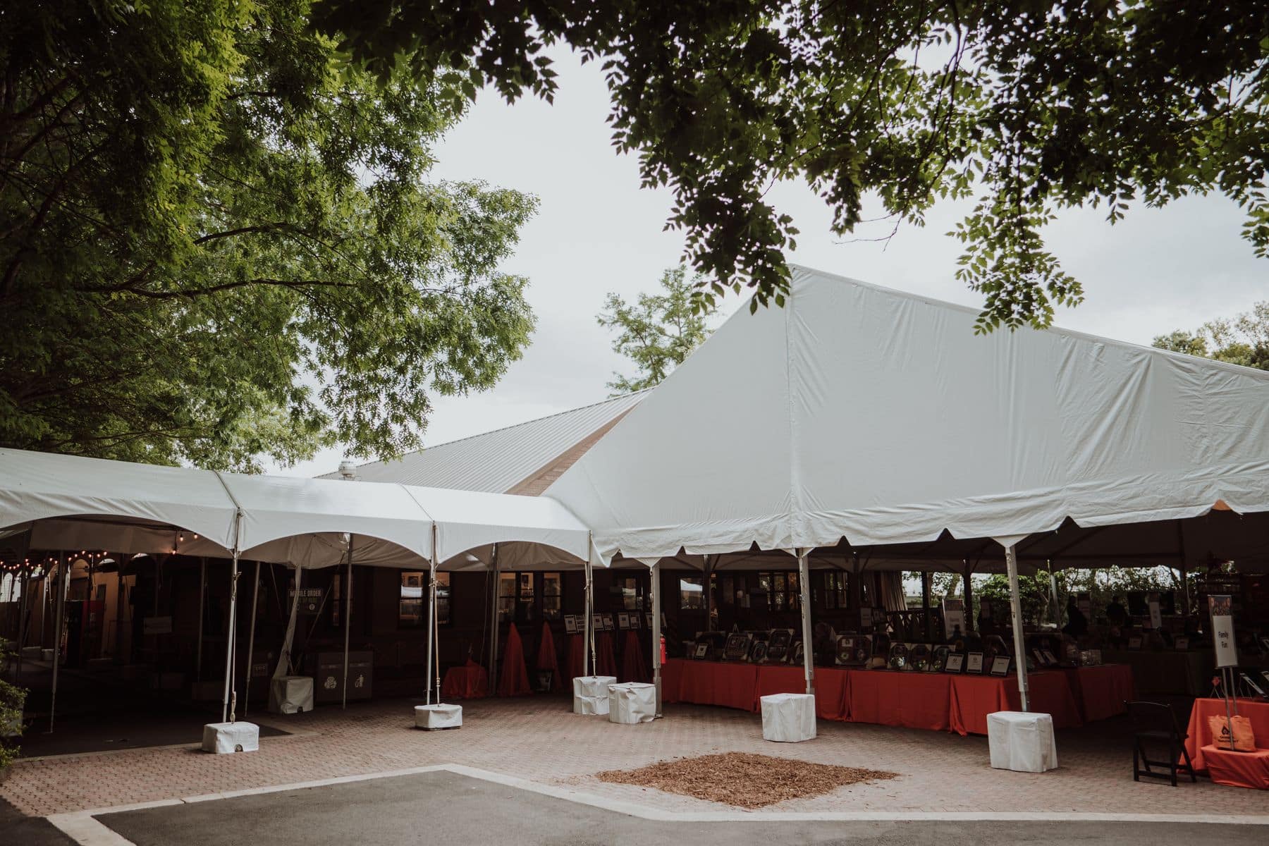 5 Tips for Planning an Outdoor Charity Fundraiser - Event Rentals ...